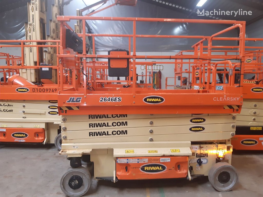 JLG 2646ES makazasta platforma