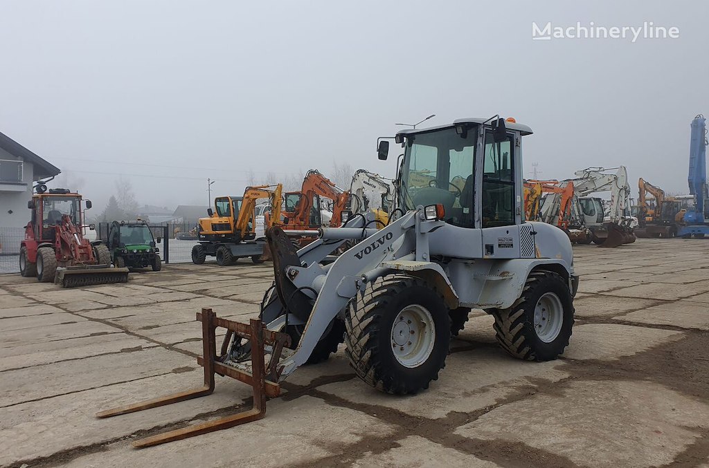 Volvo L35B prednji utovarivač