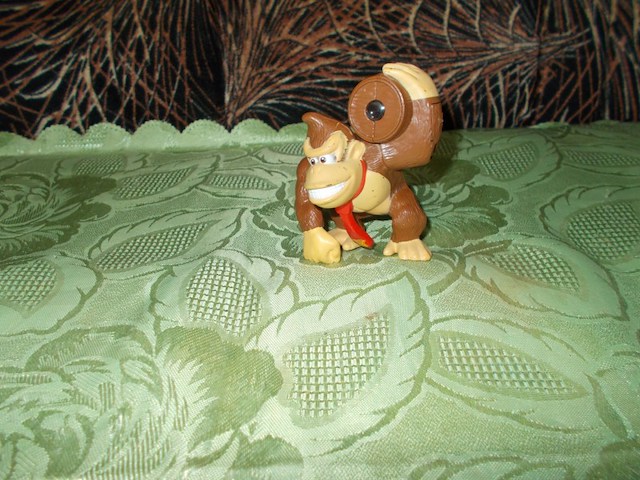 Donkey Kong - Nintendo - McDonalds - 2013 godina