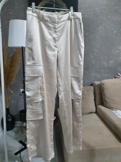 H&M pantalone svilene NOVO