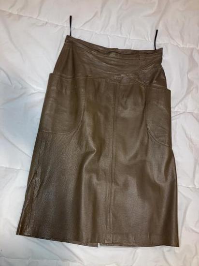 Kozna suknja made in Yu, boje senfa, 42