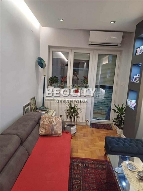 Zvezdara, Bulbulder, Mehmeda Sokolovića, 3. 0, 87m2, 139500EUR