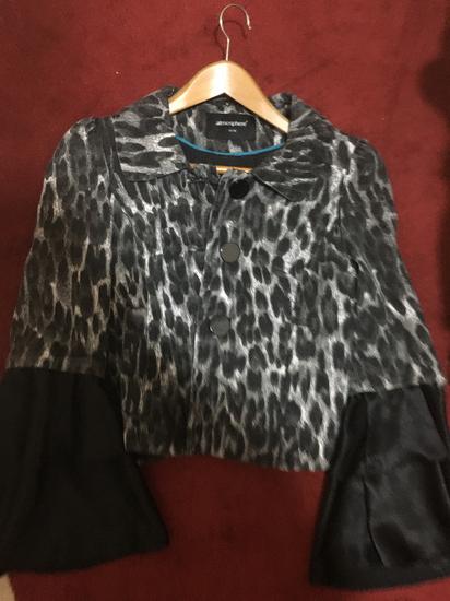 Sako ili jaknica leopard print