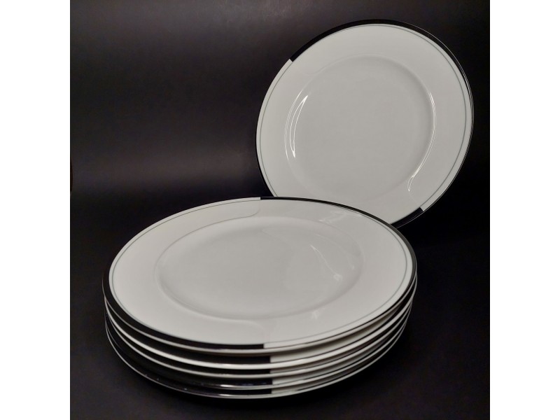 Set Velikih Porcelanskih Tanjira