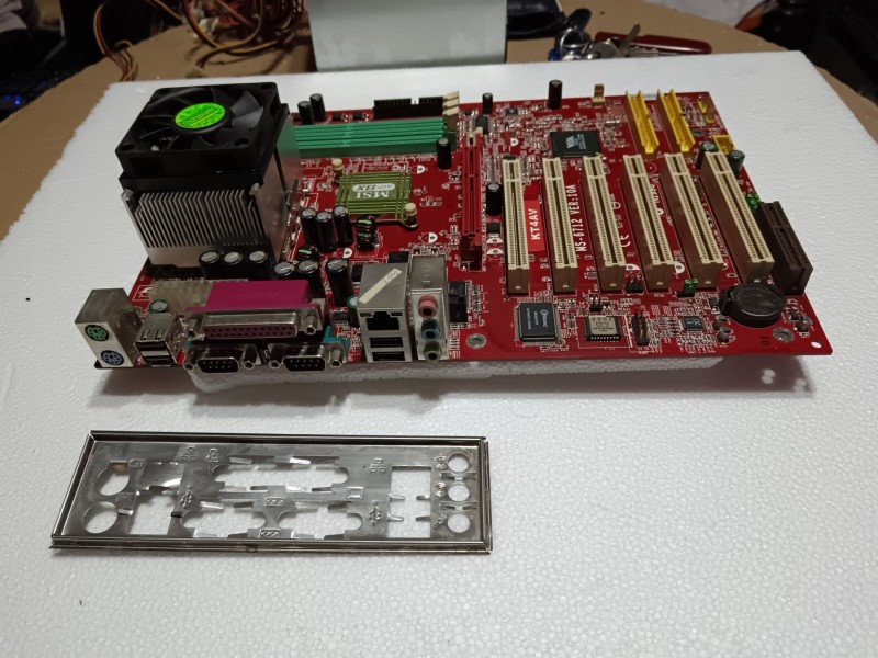 ms-6712 ver-10A+proc Athlon1100mhz+kuler+lim