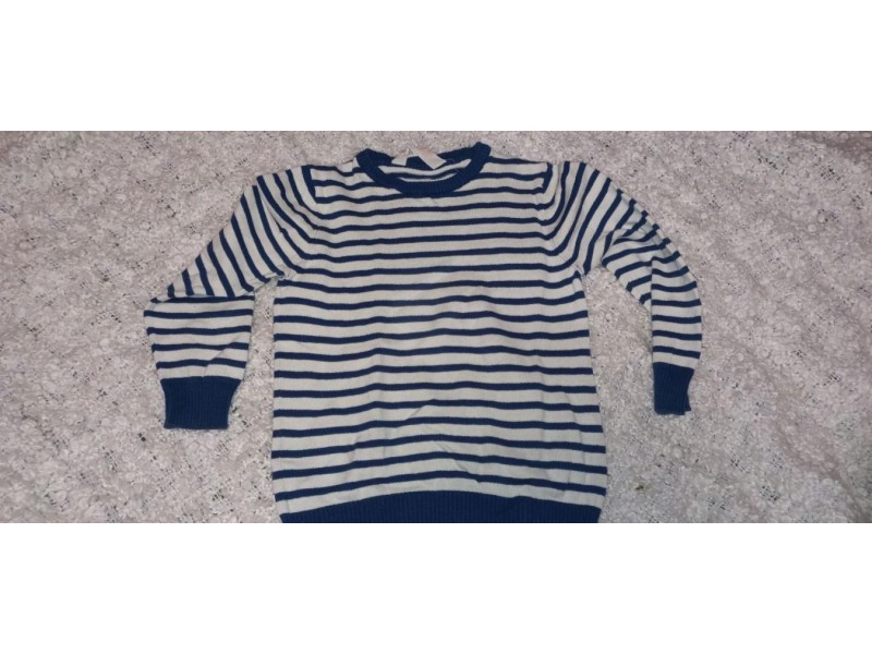 H&M džemper 122-128 (6-8 godina) ODLIČAN!