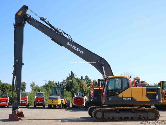 Bageri za puzanje
Volvo EC 220 E LR