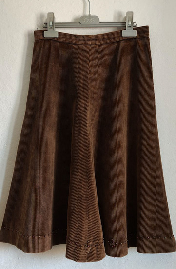 Vintage Unikatna zonasta suknja sa perlicama