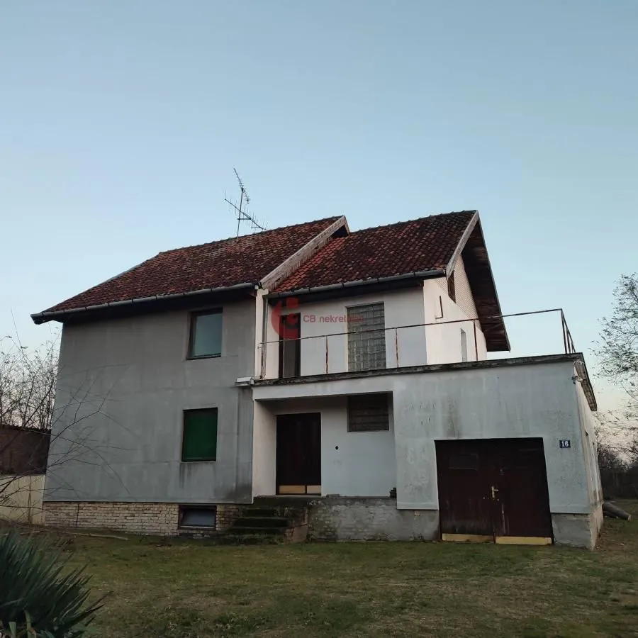 Prodaja, kuća, 280m2, Makova Sedmica, Subotica