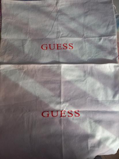 2 zaštitne kese za torbe Guess