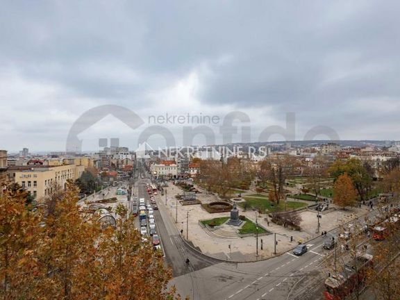 Vuk 91m2 panoramski pogled 2.5 perfektan parking ID#1109