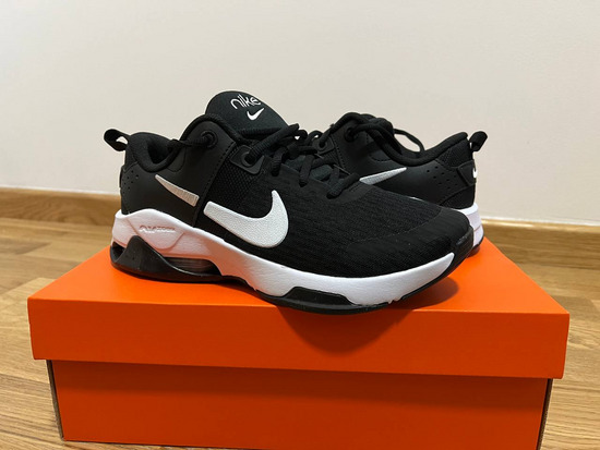 Nike Air Zoom Bella 6 patike