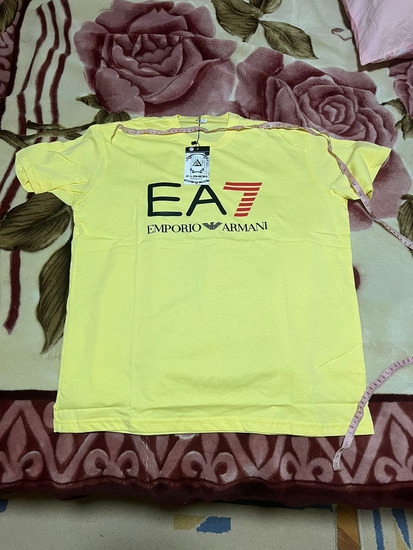 EA7 majica