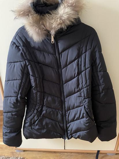 Zimska jakna sa prirodnim krznom
