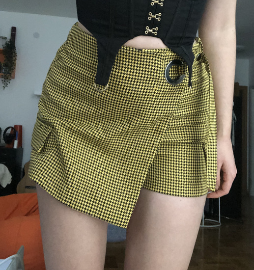 Bershka skort