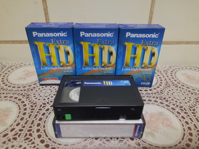 Panasonic VHS-C kasete nove