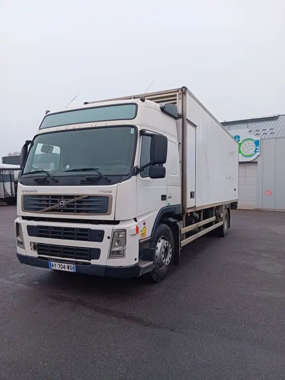 Volvo FM 260 kamion hladnjača