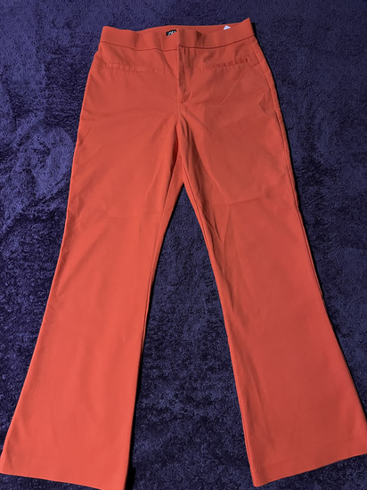 Zara pantalone