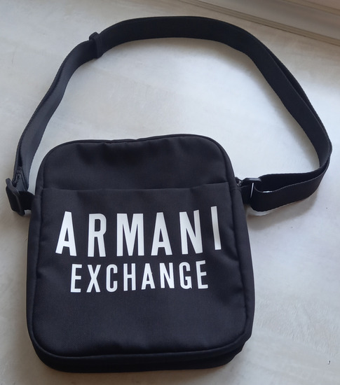 Original Armani Exchange torbica! N O V O !!!