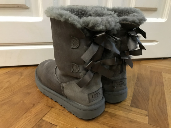 Original UGG cizme prirodna koza i krzno br38