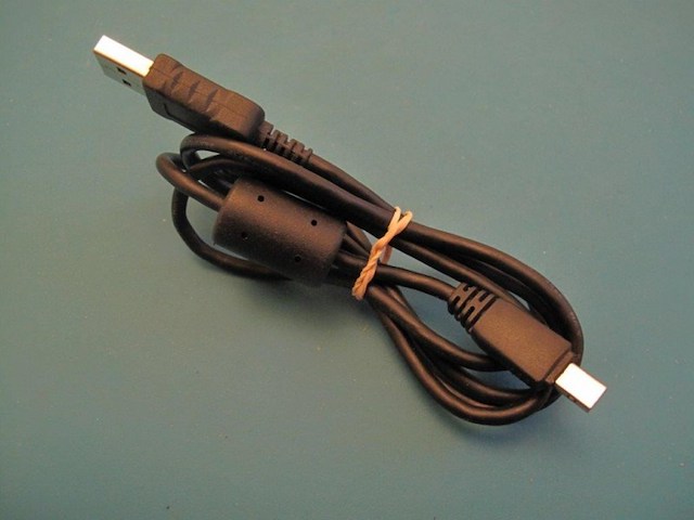 CASIO Exilim 12-pin USB kabl