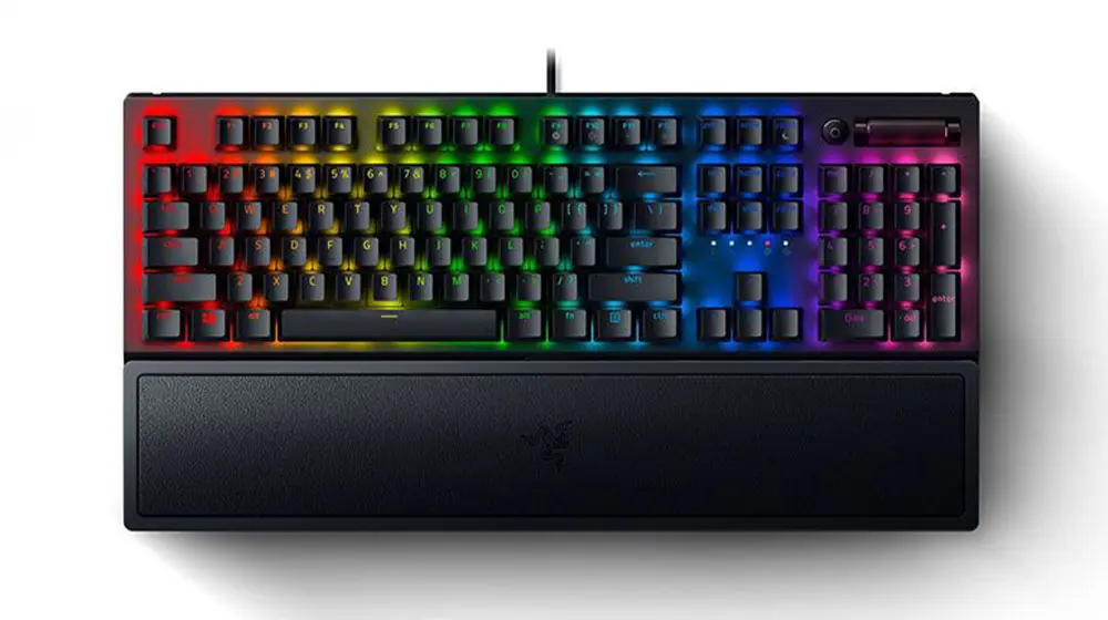 RAZER Mehanička gejmerska tastatura sa zelenim prekidačima BlackWidow V3