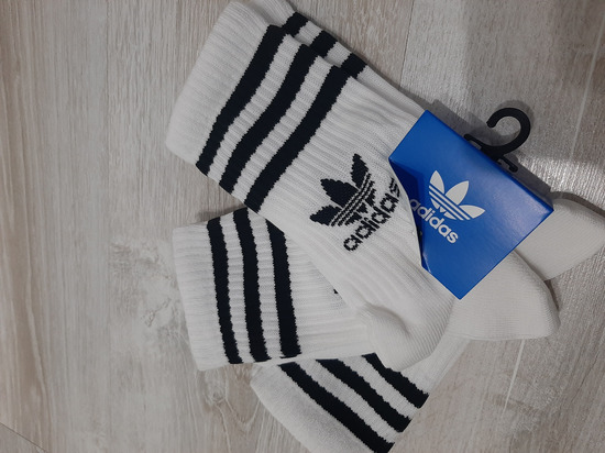 Original adidas carape komplet od 3 para etiketa