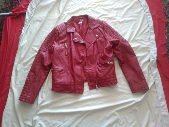 42 velicina PIMKIE crvene jakna