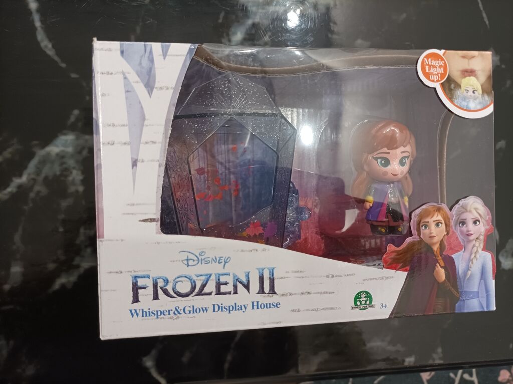 Figurice frozen Elza, Ana i Olaf svetle u 6 različitih boja, idealno