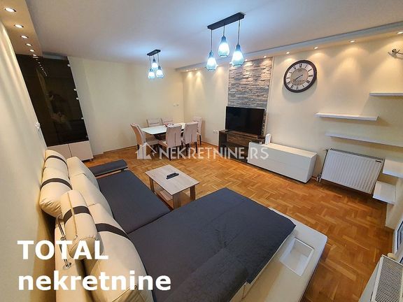 Troiposoban stan NOVI SAD, 236900€