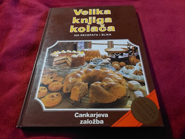 Velika knjiga kolača 320