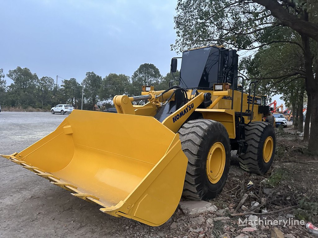 Komatsu WA380 prednji utovarivač