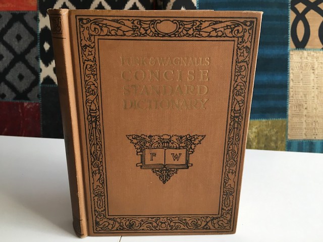 Funk &; Wagnalis Concise standard dictionary  1959
