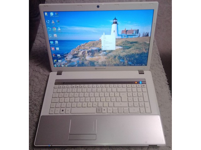Laptop PB LM94/Phenom N970 Quad/4gb ddr3/bat 100min