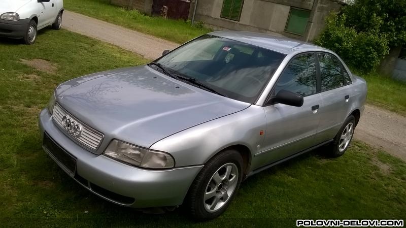 Audi A4 B5 1.8 Benzin Razni Delovi