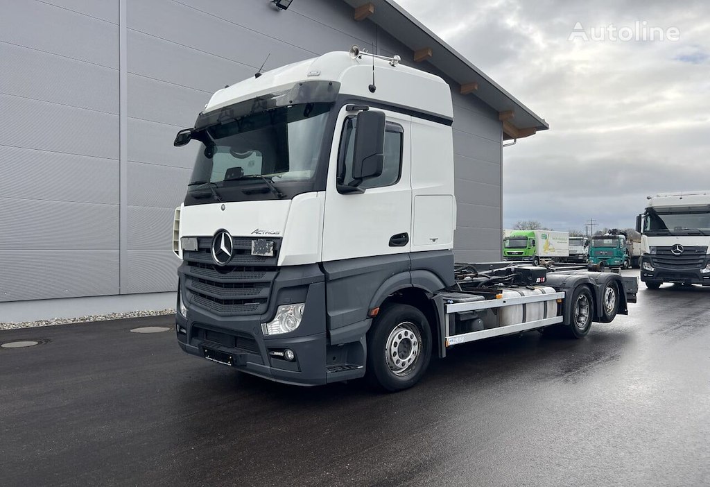 Mercedes-Benz Actros 2545 6×2 Haken kamion rol kiper