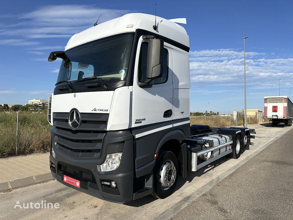 Mercedes-Benz Actros 2545 vozilo za prevoz kontejnera