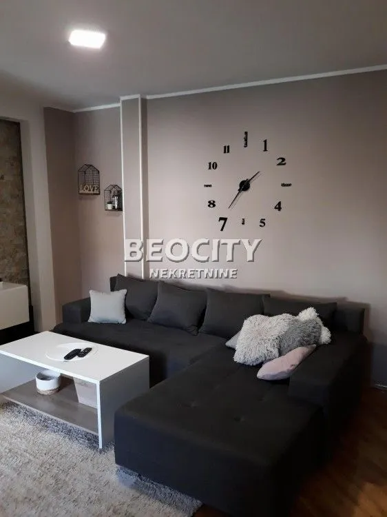 Prodaja, dvosoban stan, 54m2, Centar, Novi Sad