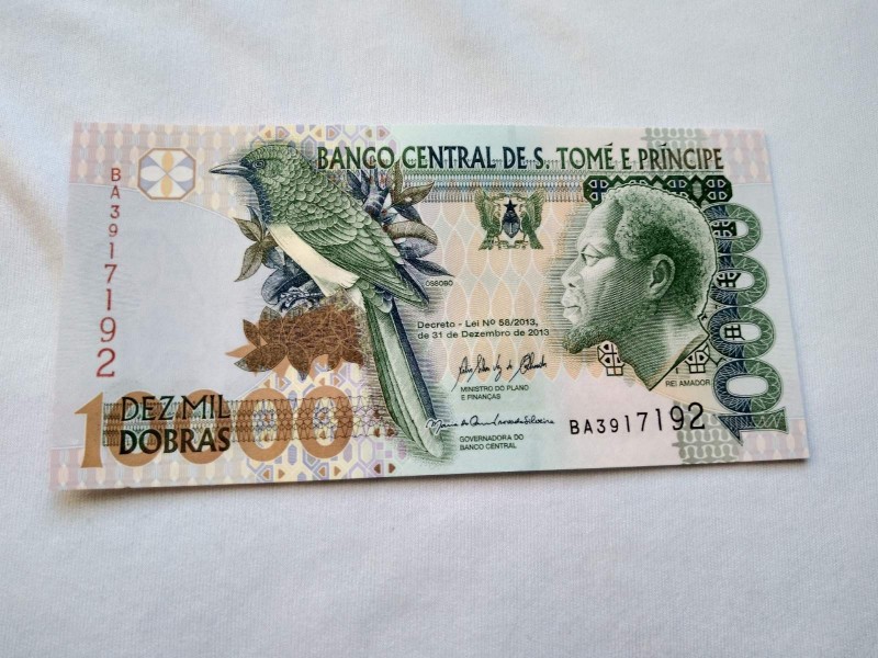 Sao tome i principe 10.000 dobras,2013 god.UNC