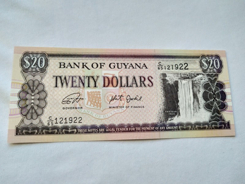 Gvajana 20 dolara, UNC