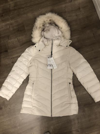 Zara prelepa topla perjana zimska jakna Novo