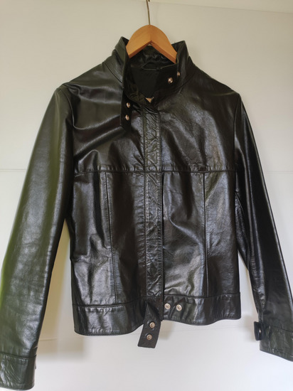Kožna crna jakna, veličina M/L