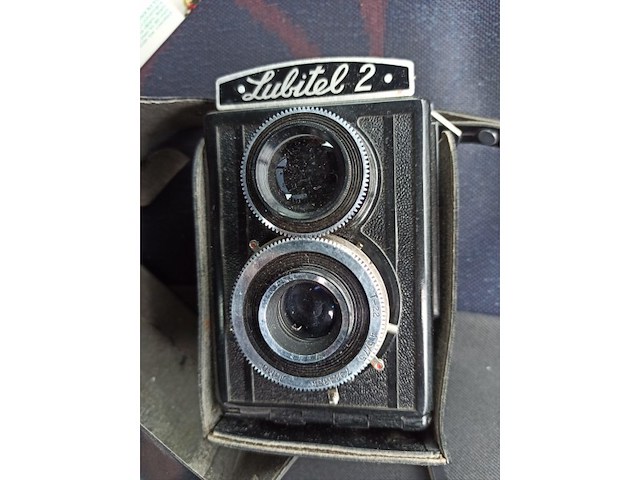 Antikvitet - stara kamera Lubitel 2 - ODLICNO STANJE