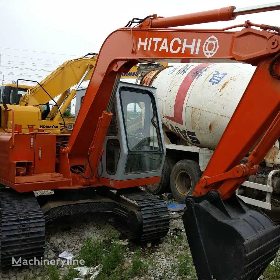 Hitachi EX60-1 bager guseničar