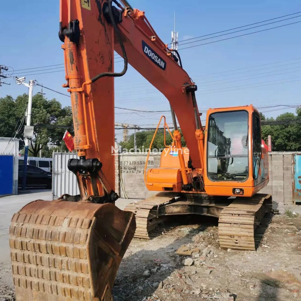 Doosan DH150LC-7 bager guseničar