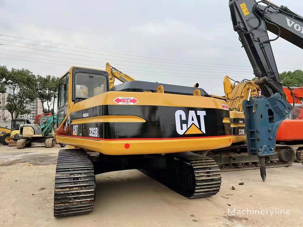 Caterpillar 325BL bager guseničar