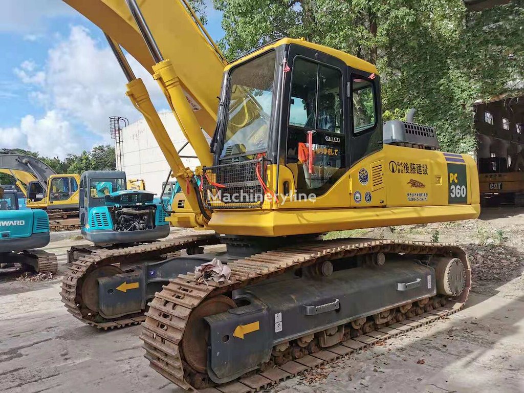 Komatsu PC360-7 bager guseničar