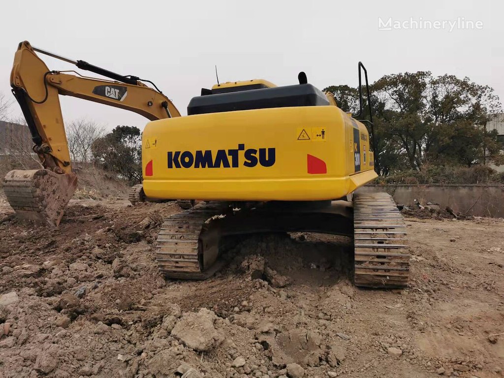 Komatsu PC270-7 bager guseničar