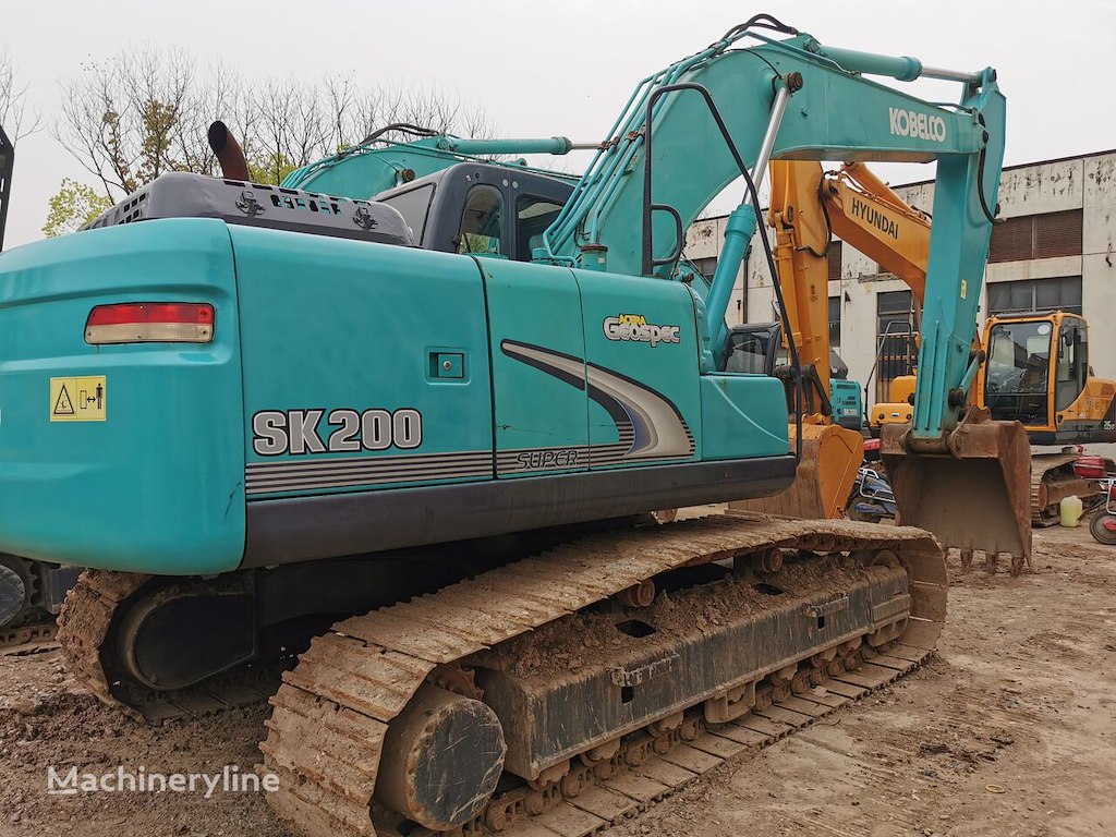 Kobelco SK200-8 bager guseničar