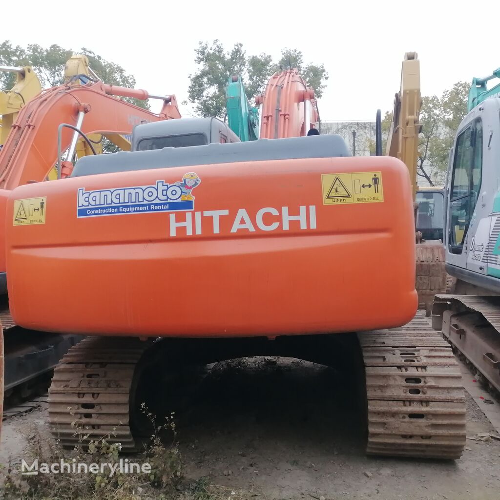 Hitachi ZX200 bager guseničar